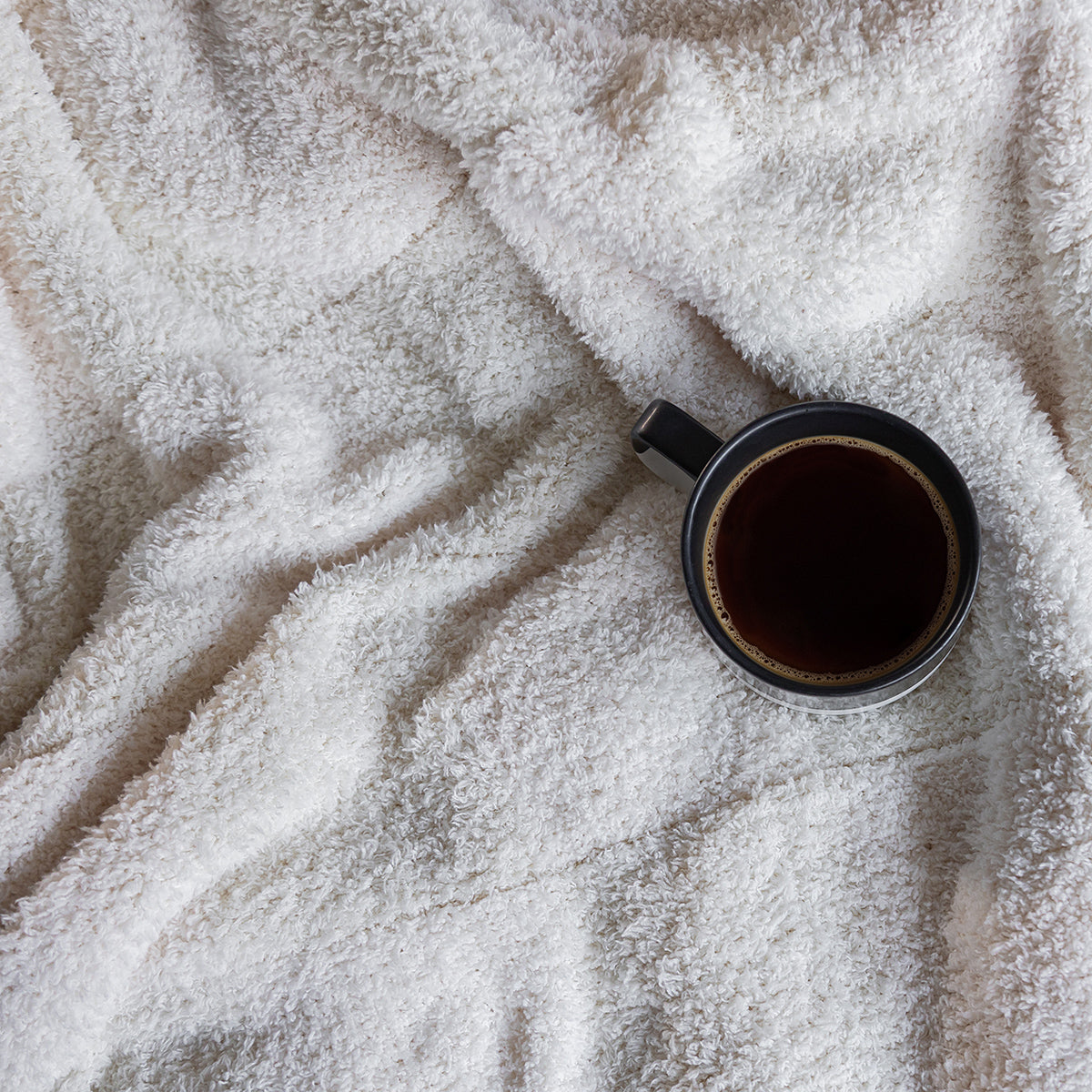 Sea Salt & Baby's Breath Bold Checker Print Throw – Sunset Snuggles